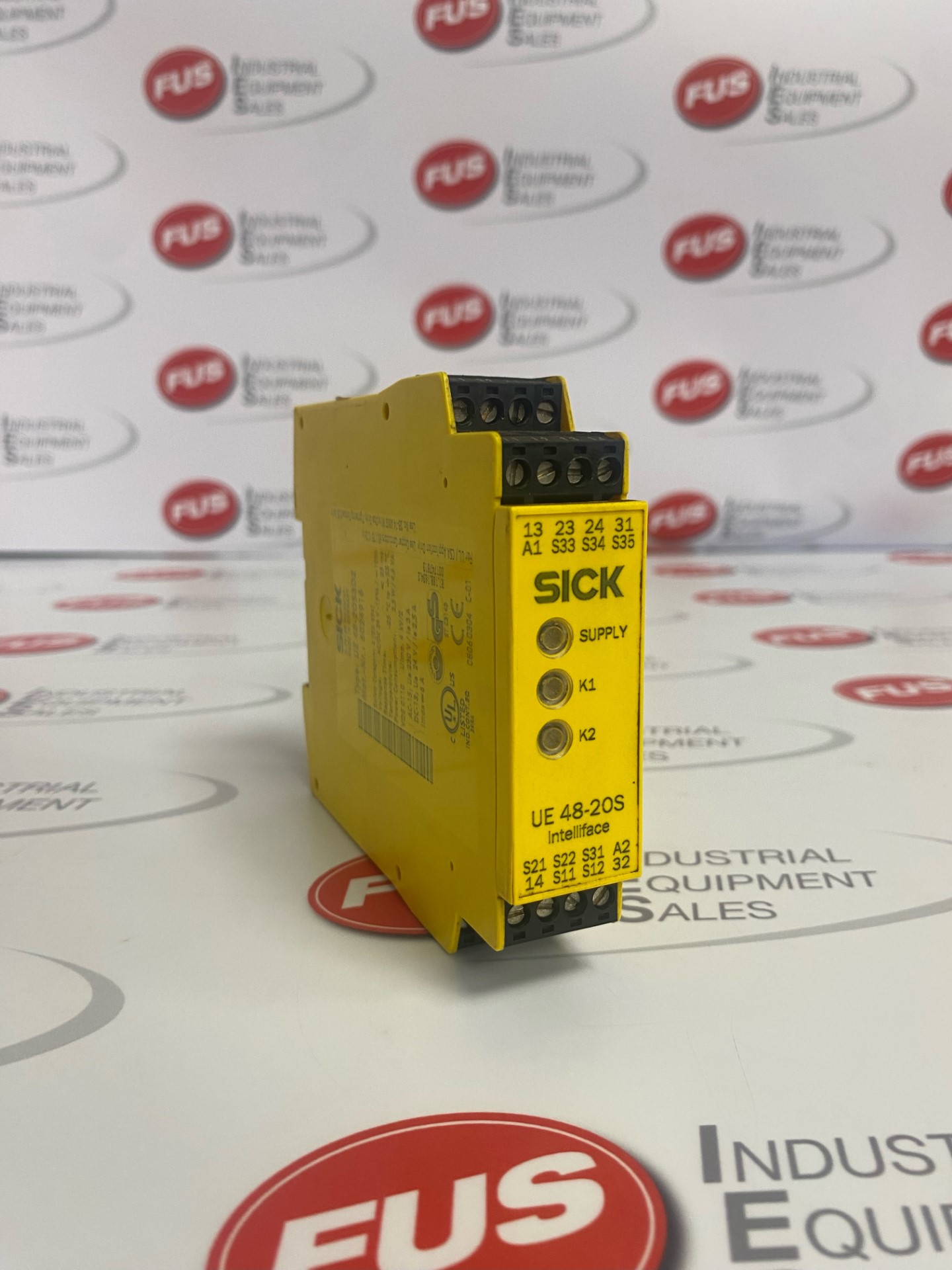 SICK UE 48-20S3D2 Safety Relay Mat-Nr: 6024916 - FUS Industrial