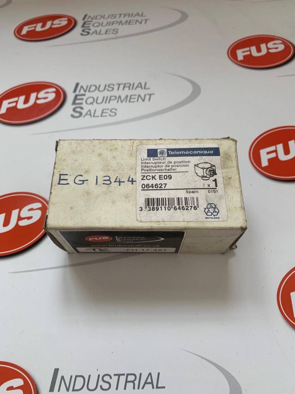 Telemecanique ZCK E09 Limit Switch Head - FUS Industrial