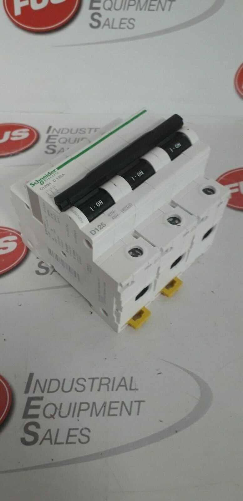 Schneider IEC 60947-3 Cicuit Breaker - 50-60 Hz - FUS Industrial