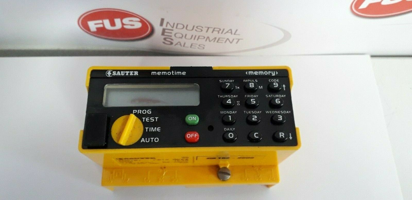 Sauter ZDR101 Timer - 110-127v - Used - FUS Industrial