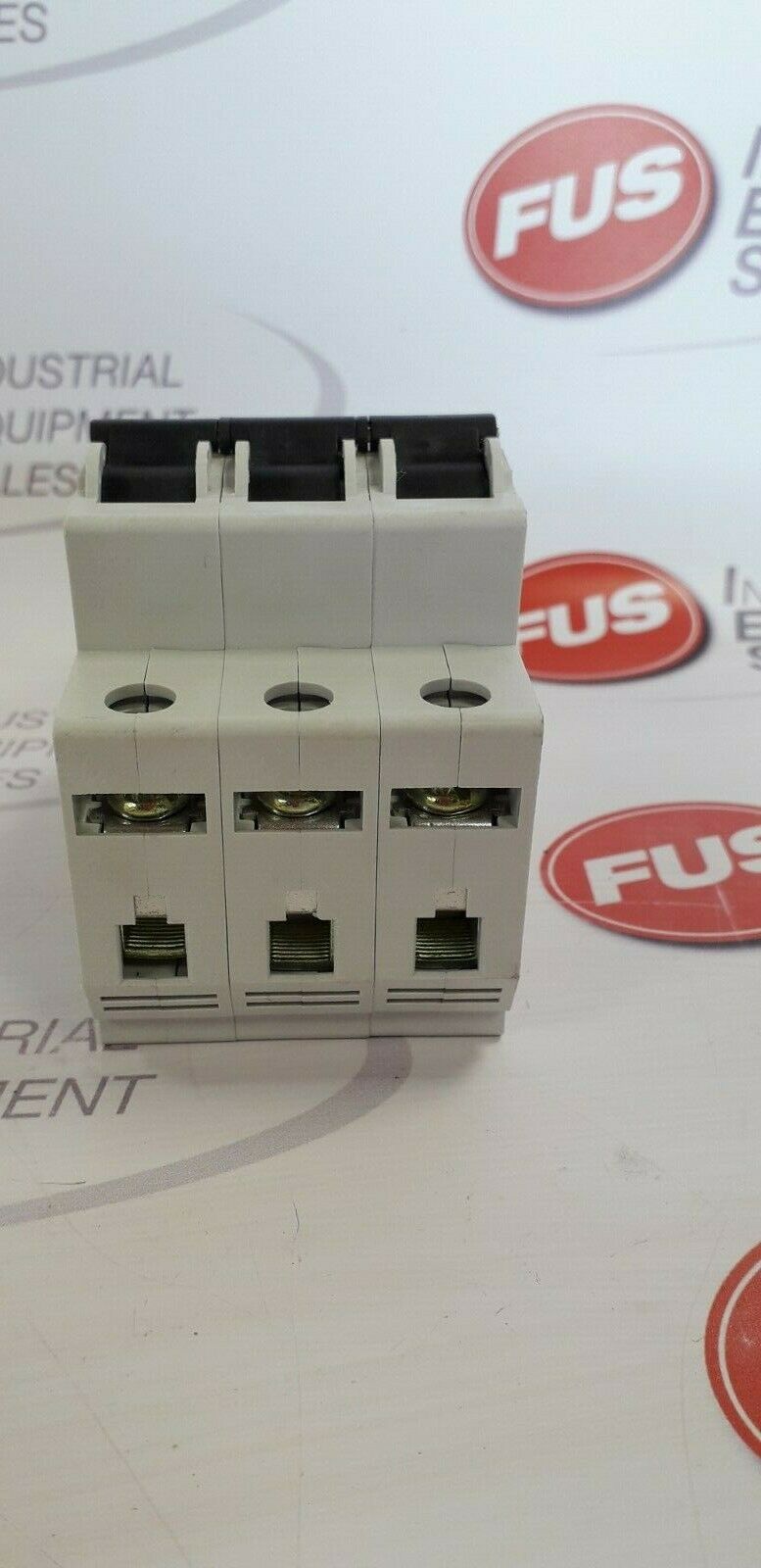 Proteus 31016/3W C16 BSEN60898 230/400v 3 Pole Circuit Breaker - FUS ...