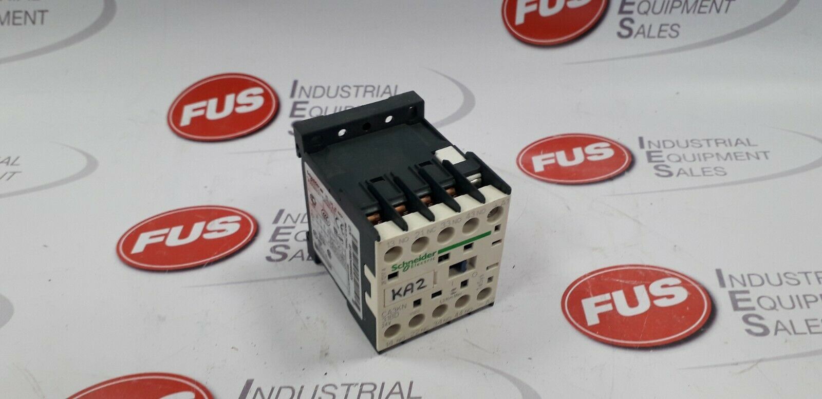 Schneider CA3KN31BD Control Relay - FUS Industrial