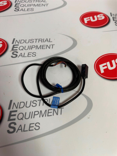 Keyence PZ-51LR 12-24V DC Photoelectric Sensor - FUS Industrial