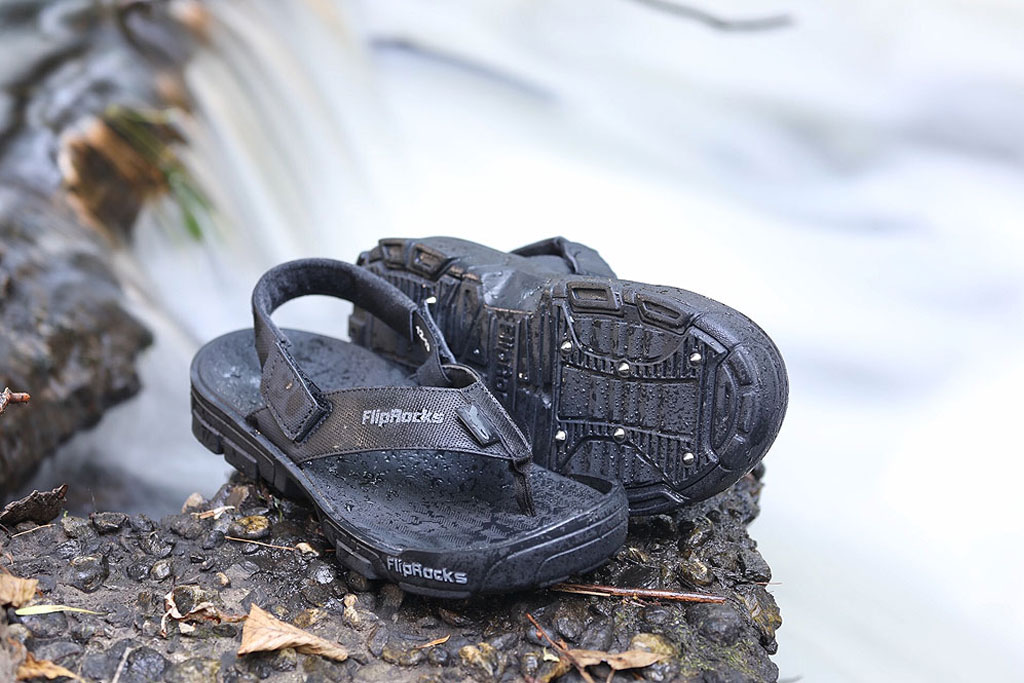 BEST FISHING FLIP FLOPS - FlipRocks