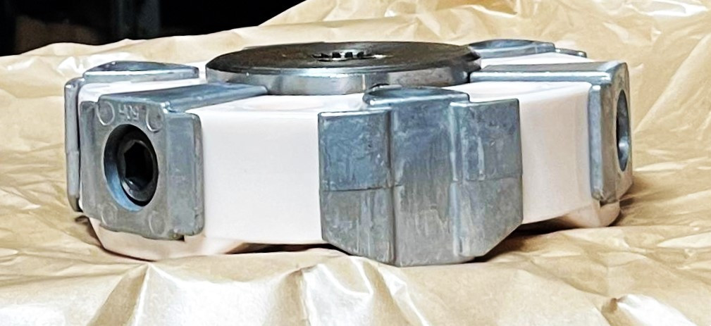 D418078 - Pump Coupling for Daewoo 1760XL, DSL802 Skid Steer