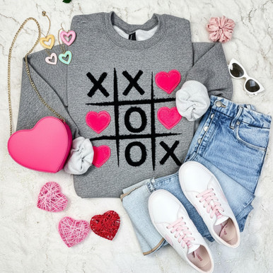 XOXO Velvet Fabric Patch – Fluffy Tic-Tac-Toe Heart Design