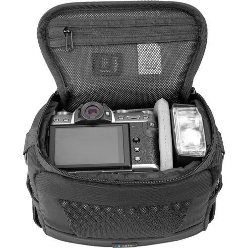Vanguard VEO Adaptor 15M Camera Shoulder Bag (Black) - Berger Brothers