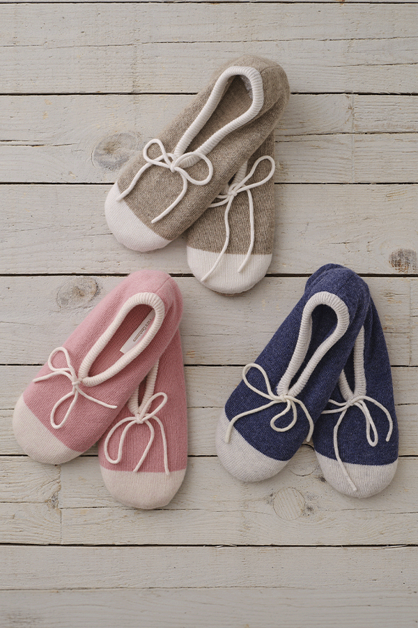 Cashmere Contrast Toe Slippers