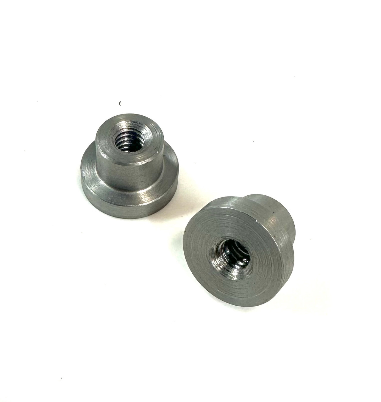 Flanged Stepped Weld Bungs – SAE Threaded Through Bungs