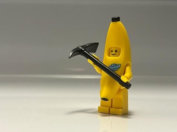 FN-Pickaxe - BrickWarriors