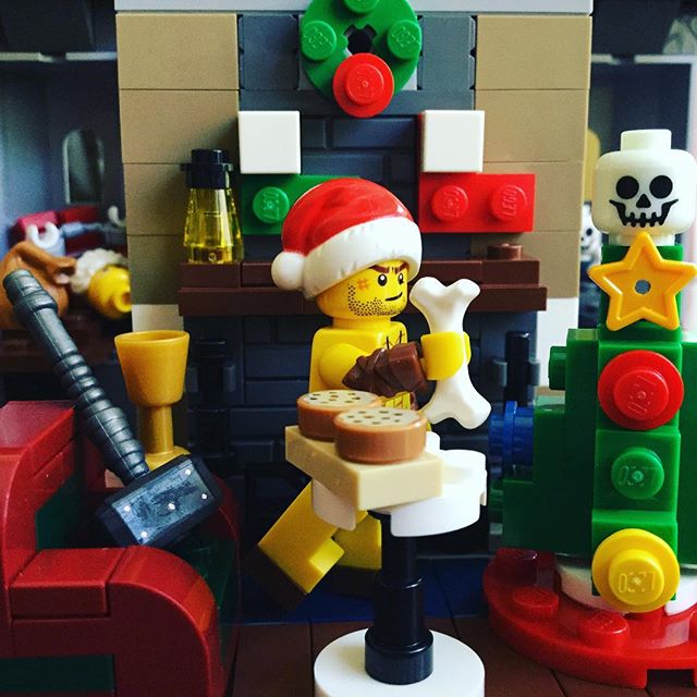 LEGO MOC of the Week - It's beginning to look a lot like Kragmas by ...