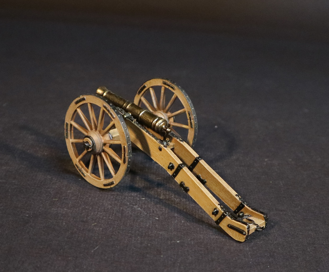 JJAWIGUN01 6 pdr Field Gun - Peter Nathan Toy Soldiers