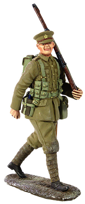 BR23066 1914 British Infantry Marching with Full Kit No.1 - Single ...