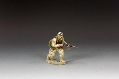 KCBHD011 Crouching Ranger Moving Forward - Peter Nathan Toy Soldiers