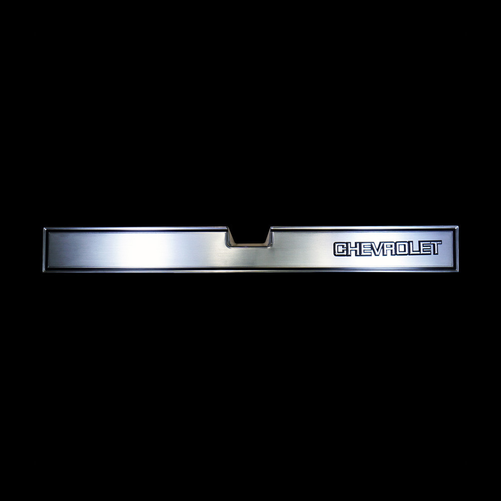 1981-87 Square Body Chevrolet Truck Tailgate Band Molding
