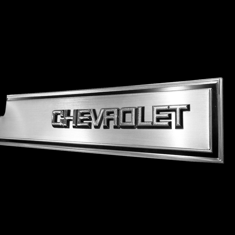 1981-87 Square Body Chevrolet Truck Tailgate Band Molding