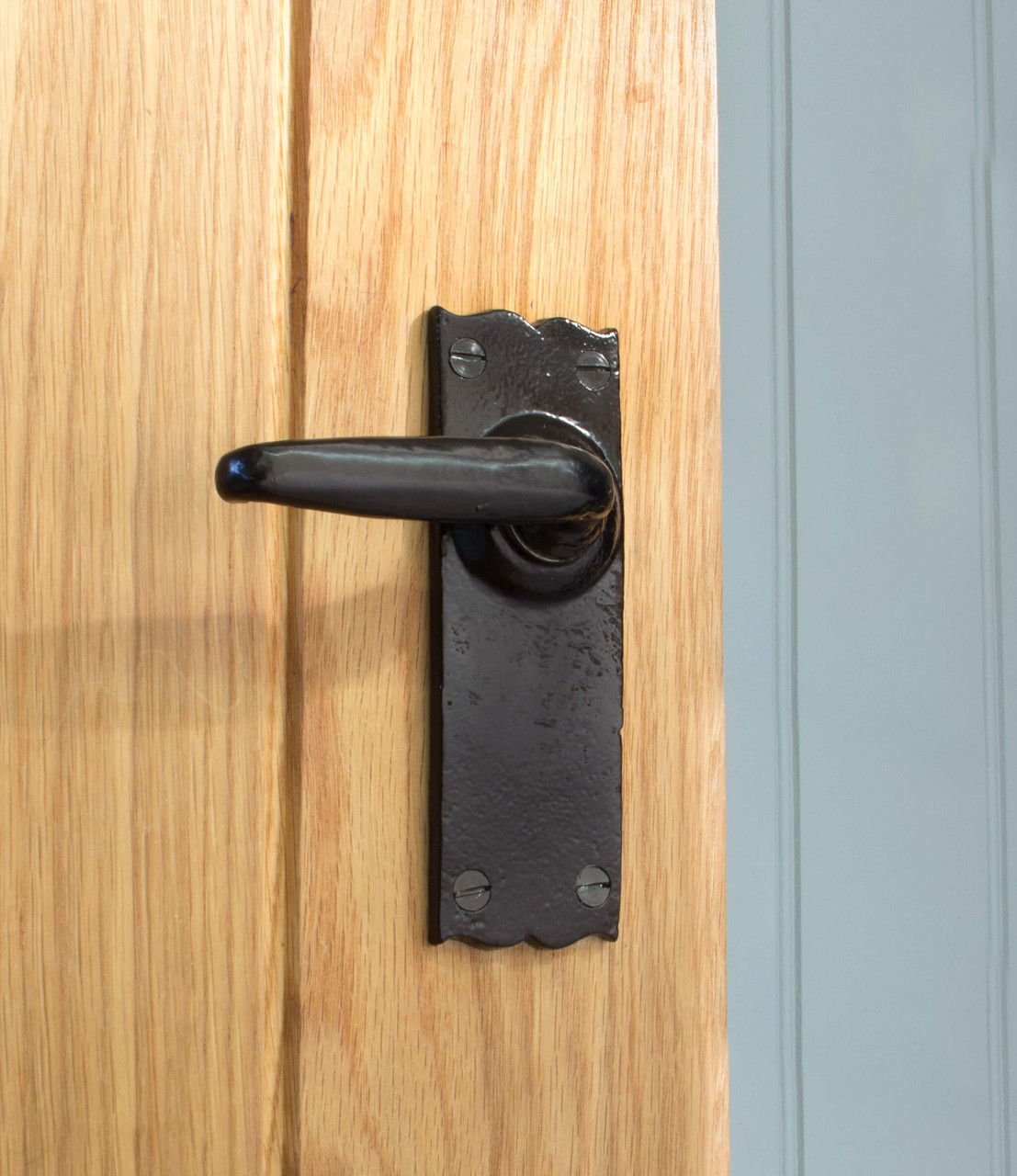 From The Anvil Oak Lever Door Handle | 152 x 50mm | Black
