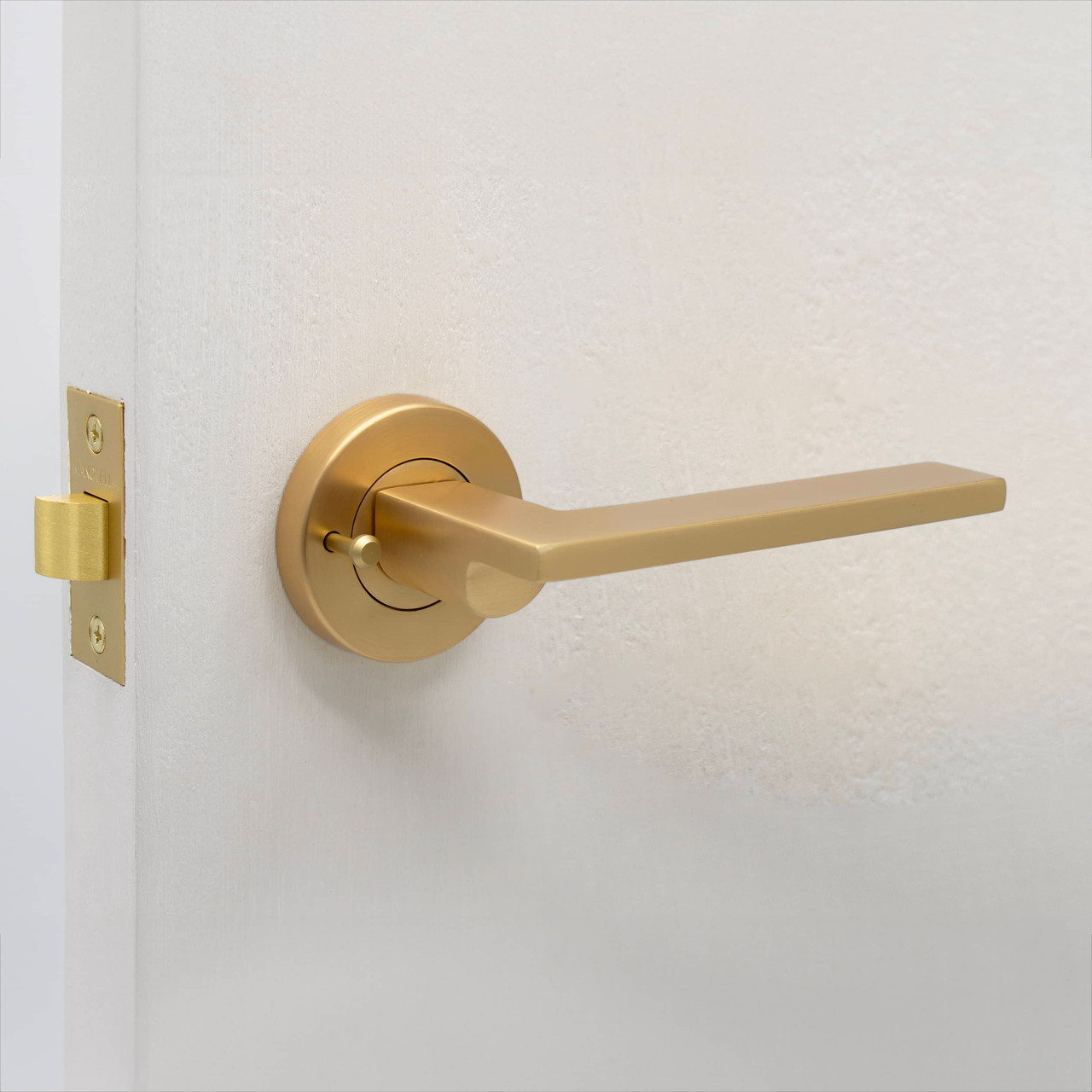 Manovella Hamilton Lever Door Handle | 57mm | Satin Brass