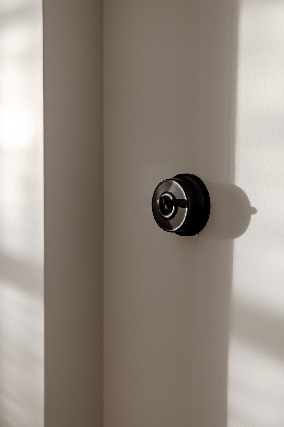 Tradco Federation Toggle Light Switch | 62mm | Antique Brass