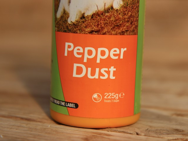 Pepper Dust - Organic Cat & Dog Repellent - 225g