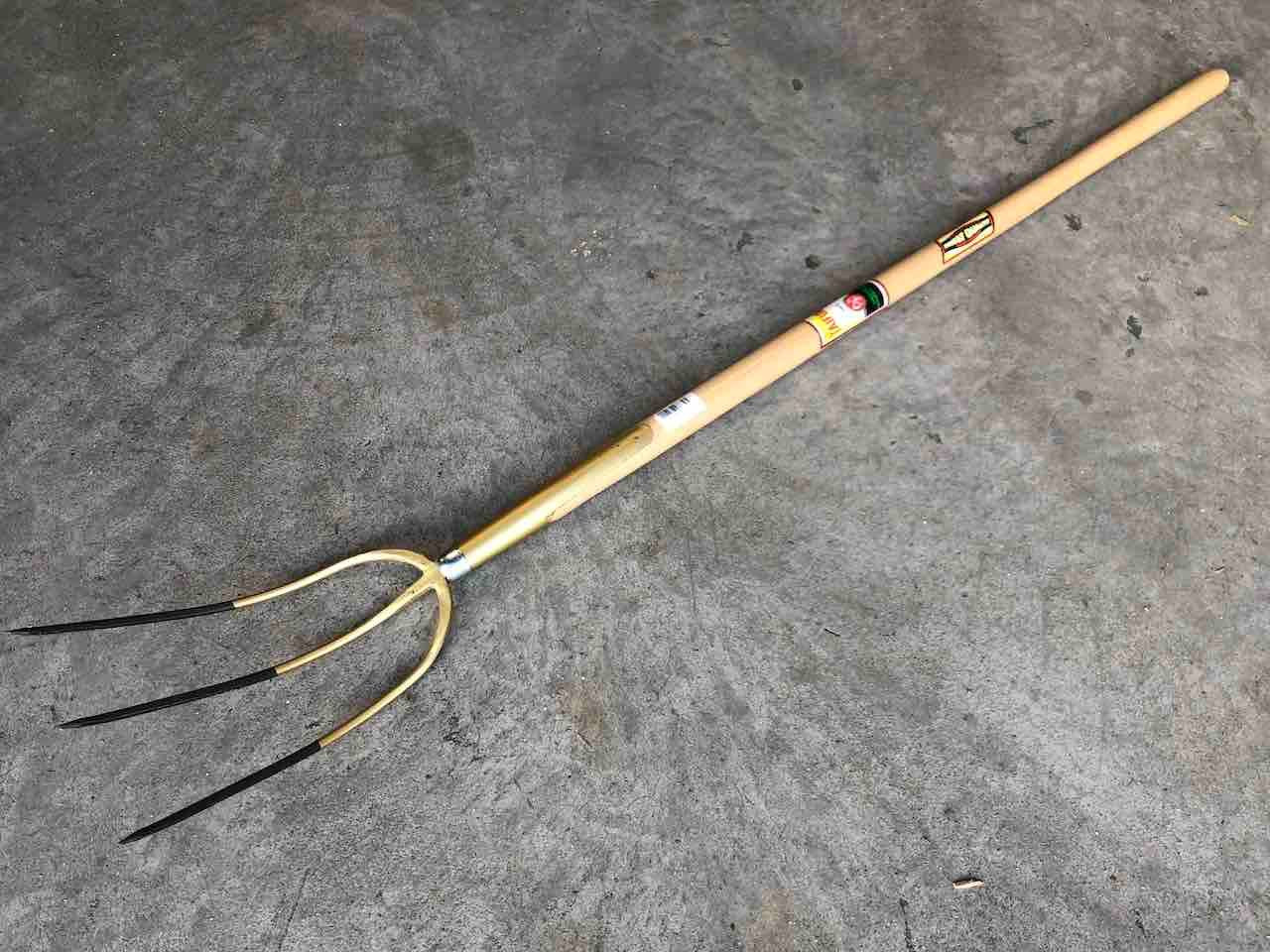 Taifun 2 Prong Hay Fork