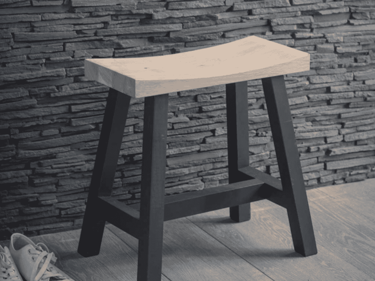 Clockhouse Stool With Curved Seat & Carbon Legs