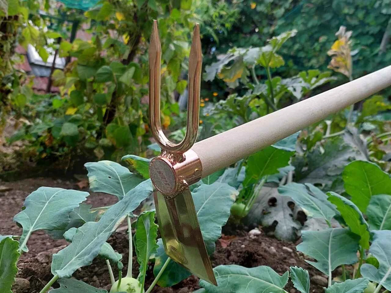 Zala Copper Garden Hoe