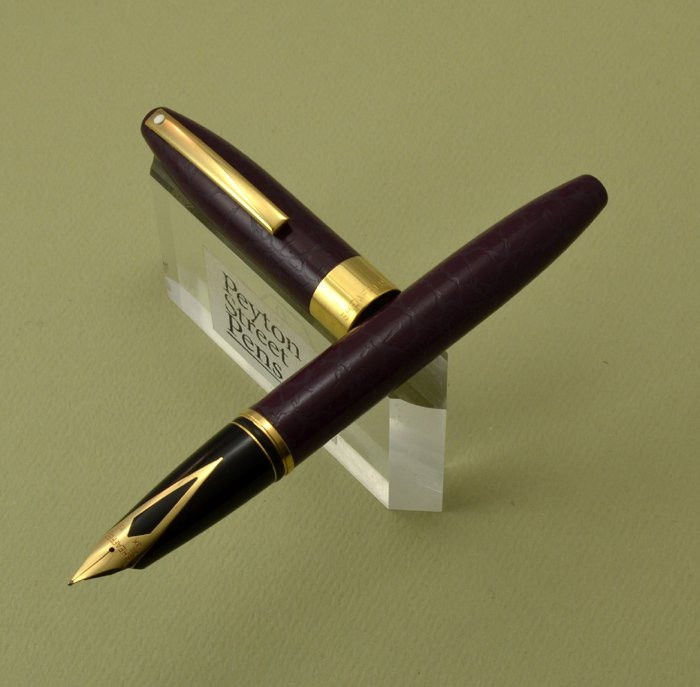 Sheaffer Legacy Heritage - Burgundy Leather GT, Medium Nib (Near Mint ...