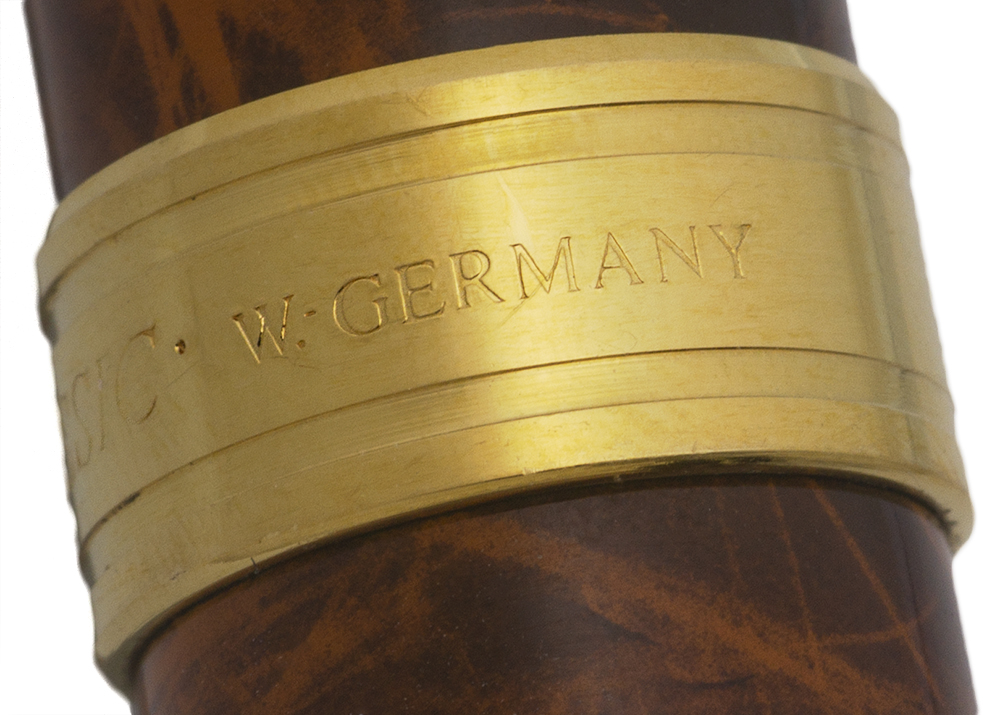 Diplomat Classic Fountain Pen (pre-1992) - Brown Marble, GP Trim, C/C ...