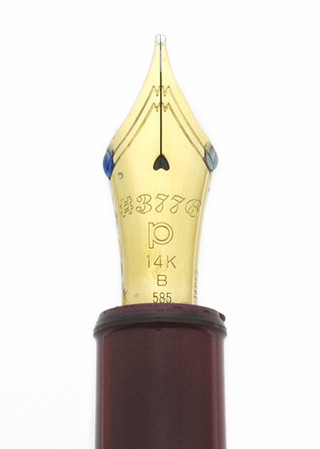 do you know which brands offer a broad nib with a squared shape instead ...