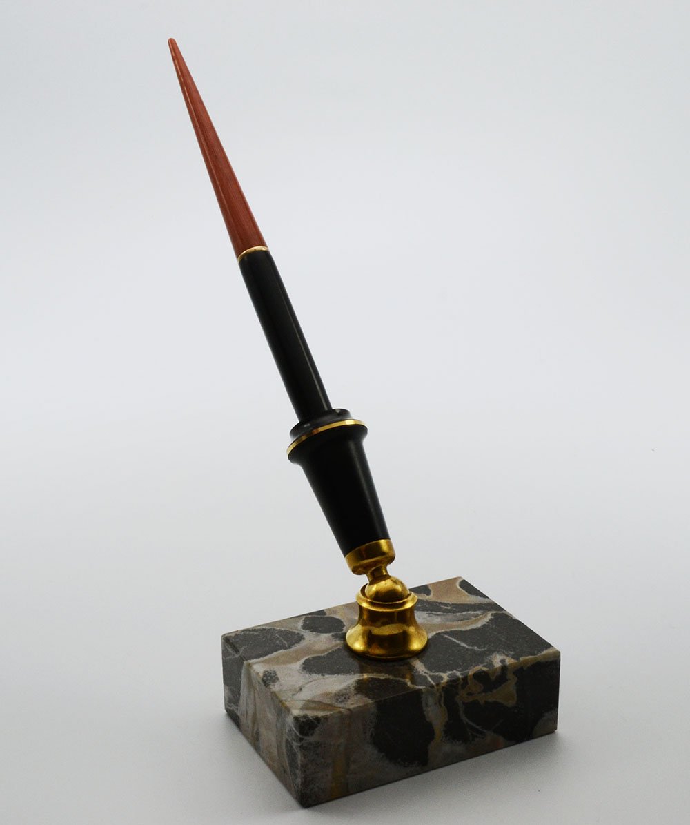 Parker Duofold Desk Pen & Base - Black & Cream Base, Black & Coral Pen ...