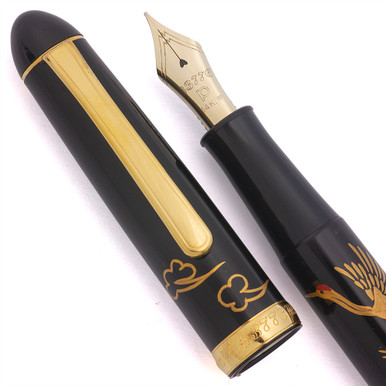 Platinum 3776 Maki-e Fountain Pen - Black with Two Cranes Design, C/C ...