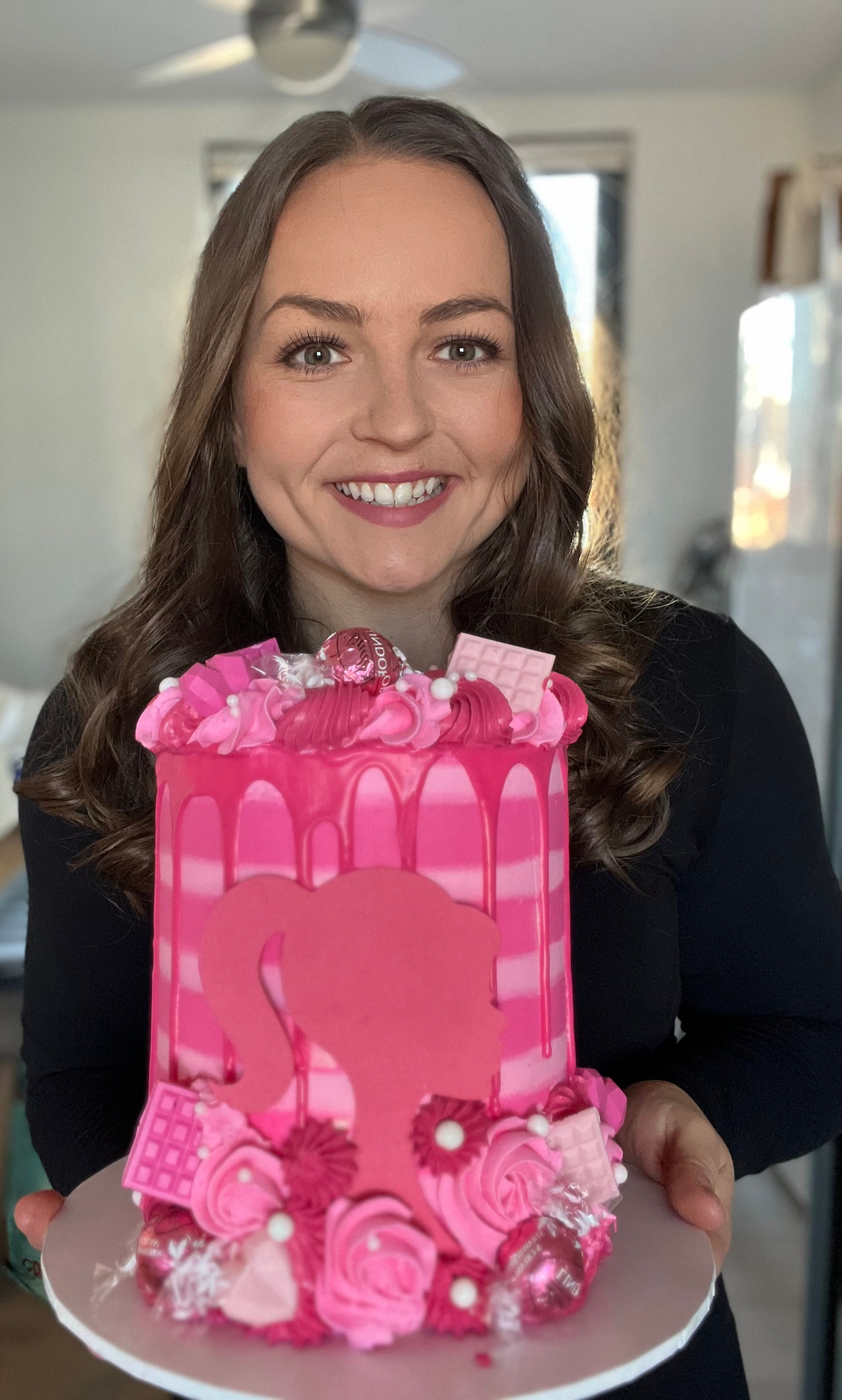 Cake Crumbs with Emma O'Hanrahan from Cakes By Emma - Edible Image Supplies