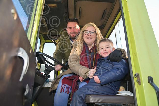 39635325-The 2022 Tractor Run from The Angel pub in Larling. Tom, Laura ...