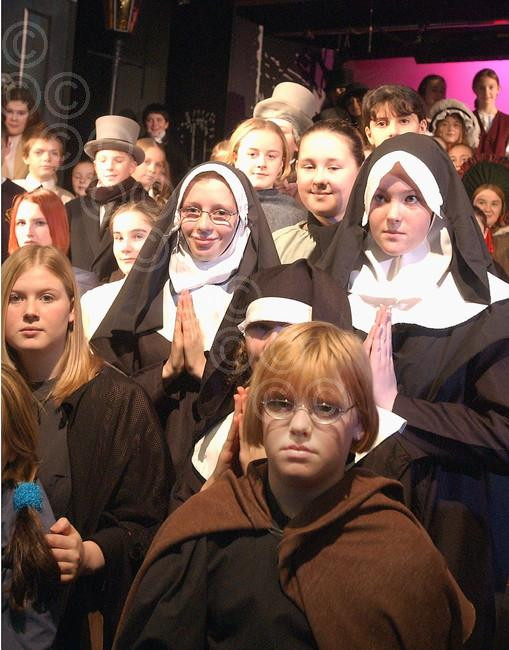 39668114-NEWBRIDGE COMPREHENSIVE XMAS SHOW SWA PIC PETE DASH 15. 12. 03 ...
