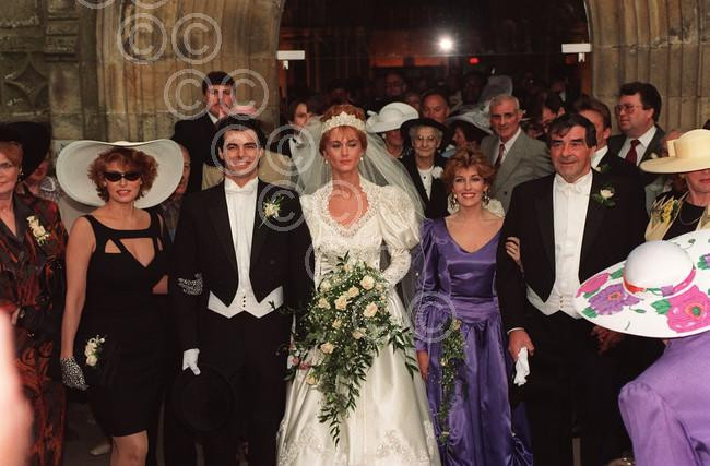 39671184-File picture dated 5 6 91 of Rebbeca Trueman and her husband ...