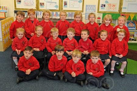 34162800-reception class 2016 Cuddington Primary 2 - Newsquest | Newsprints