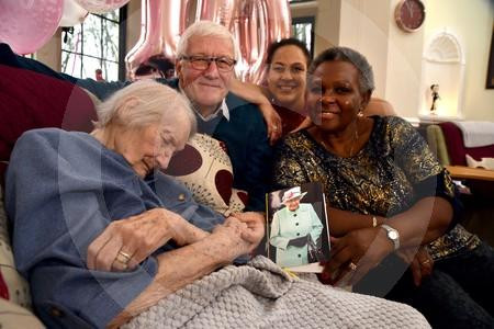 38383476-Elsie Baynes is turning 100 is celebrating her Birthday at ...