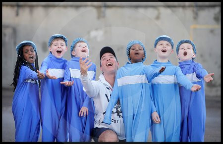 16880075-Pictures Martin Shields Herald and Times Group. Scottish Opera ...