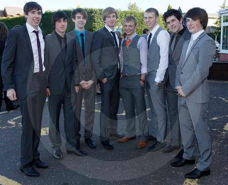 15362417-Bannerman High school Prom at the Bothwell Bridge Hotel ...