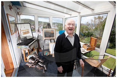 17926495-Pictures Martin Shields Herald and Times Group. George Wyllie ...