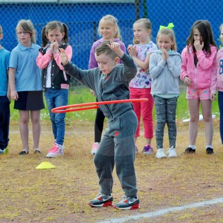 27779162-Picture Nick Ponty Pupil from St Georges Primary School and ...
