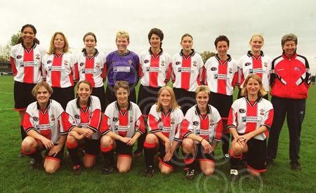 39559333-Southampton Ladies Football Team. From left, back, Una Nwajei ...