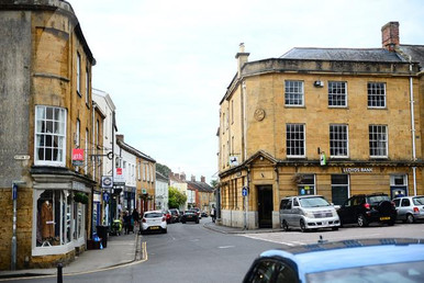 39584160-Ilminster town centre - Newsquest | Newsprints