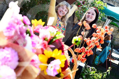 39584348-Flaxdrayton Farm Workshops Open Day ; Mel Oliver [from The ...