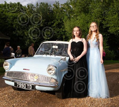 39521800-30 June 2022 Beaminster Year 12 Prom - Newsquest | Newsprints