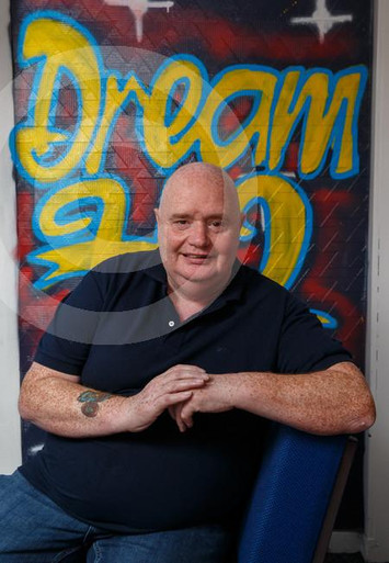 39598551-Les Hoey MBE pictured at the Les Hoey MBE Dreammaker HQ in ...