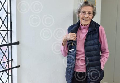 39347251-Audrey Kinder has just turned 100 years old and still ...
