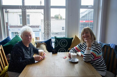 39578291-Customers Lesley Dow and Juliet Fayers who used to go to the ...