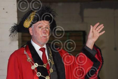 39052522-Lord Mayor Kevin Maguire making a speech at the new Big C ...